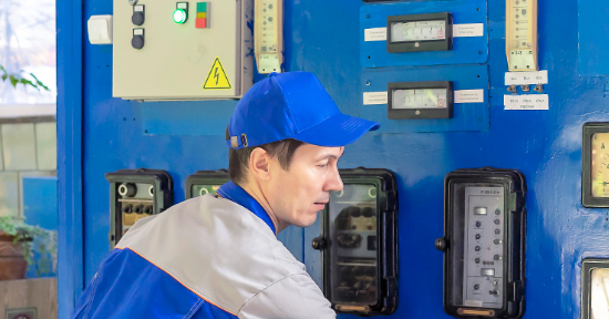 STROJAR RASHLADNOG POSTROJENJA (m/ž) - JADRANKA TRGOVINA d.o.o.